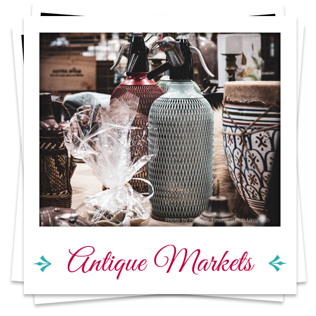 Welcome Vintage Glass Cafe